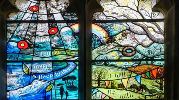 Cambridgeshire church stained glass depicts Covid-19 scenes - BBC News