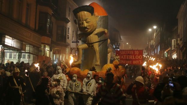 Lewes bonfire festivities attended by thousands - BBC News