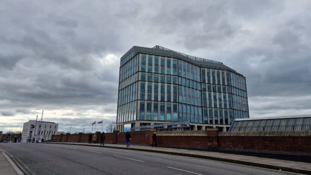 Second office block opposite Nottingham station approved - BBC News