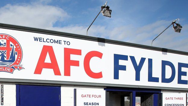 Jonny Smith: Bristol City winger joins National League side Fylde - BBC ...