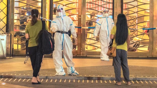 Alvin Chau: Macau gambling kingpin jailed for 18 years - BBC News