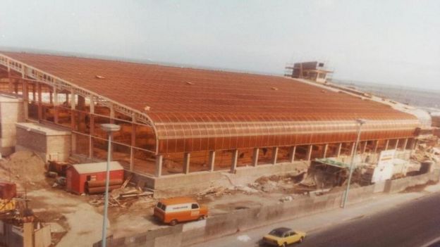 Rhyl Sun Centre: no more waves in the lagoon pool - BBC News