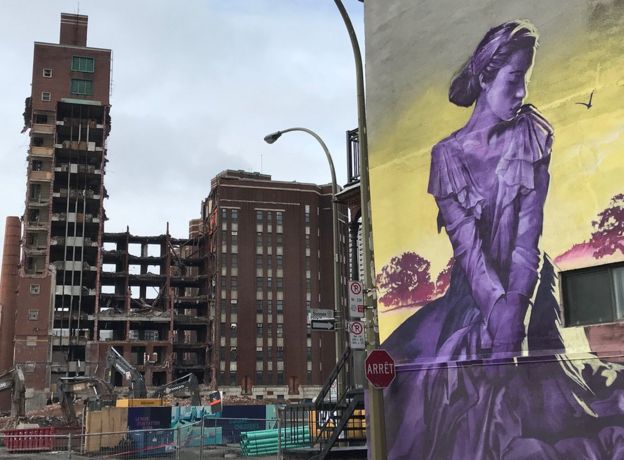 Your pictures on the theme of 'city life' - BBC News