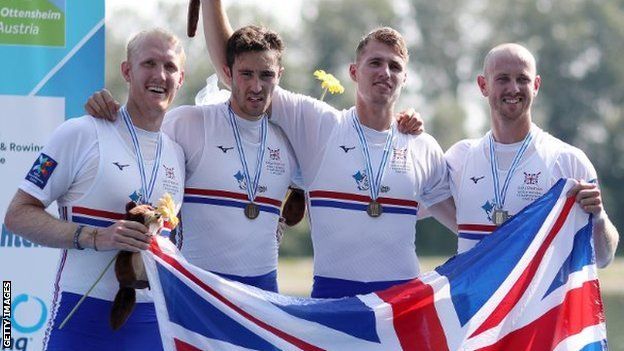 Tokyo 2020: Helen Glover named in GB Olympic rowing squad - BBC Sport