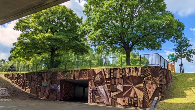 In pictures: Birmingham's post-war, Brutalist architecture - BBC News