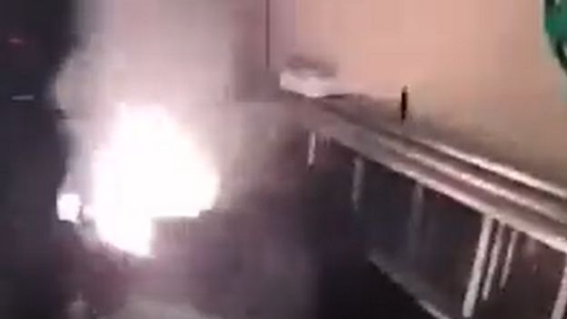 Hampshire house fire blamed on exploding e-scooter battery - BBC News