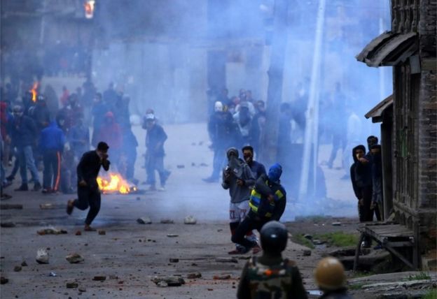 The Funerals Driving Indian Kashmir Youth To Militancy Bbc News