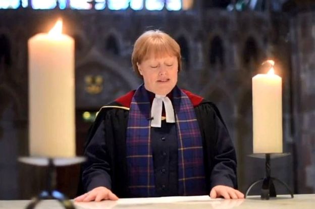 In pictures: Scotland marks 75th anniversary of VE Day - BBC News