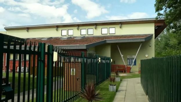 Ex-Abellio worker wins tribunal over train crash - BBC News