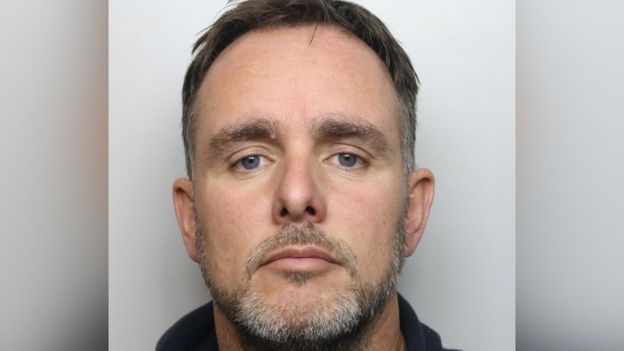 Derbyshire police officer sacked after sex act in patrol car - BBC News