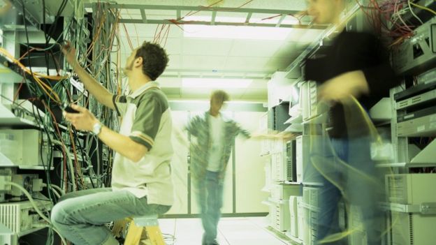 DDoS: Website-crippling cyber-attacks to rise in 2016 - BBC News