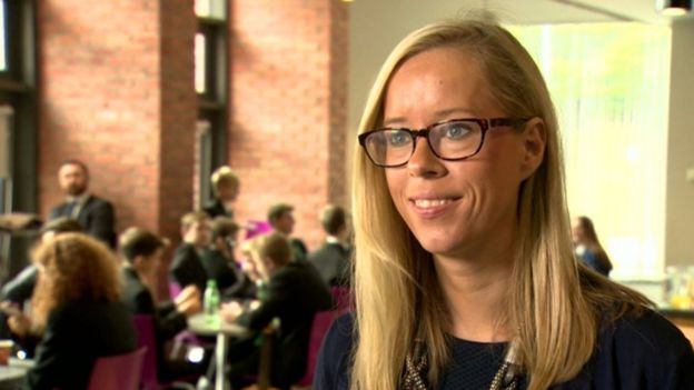 60,000 pupils in shared education in Northern Ireland - BBC News