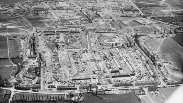 Memories of Becontree council estate 100 years on - BBC News