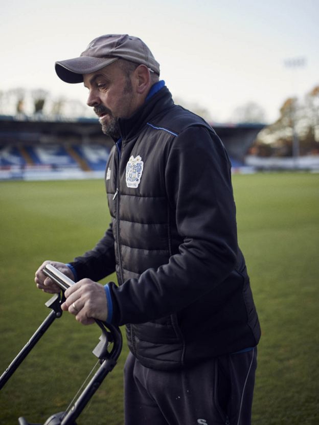 Bury FC: The football fans without a team - BBC News