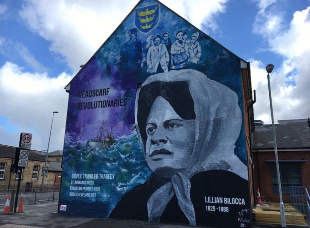 Hull mural honours trawler safety fighter Lillian Bilocca - BBC News