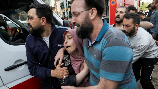 Israel-Gaza: Palestinian family left homeless after strikes - BBC News
