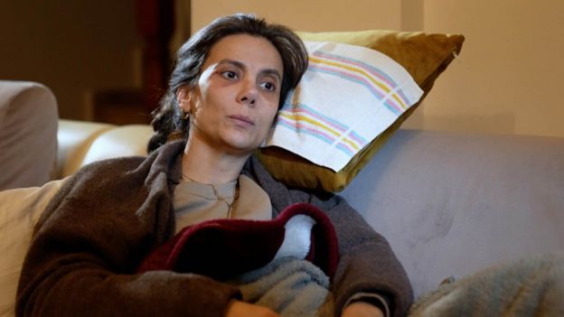 Turkey earthquake: How survivors cope with trauma - BBC News