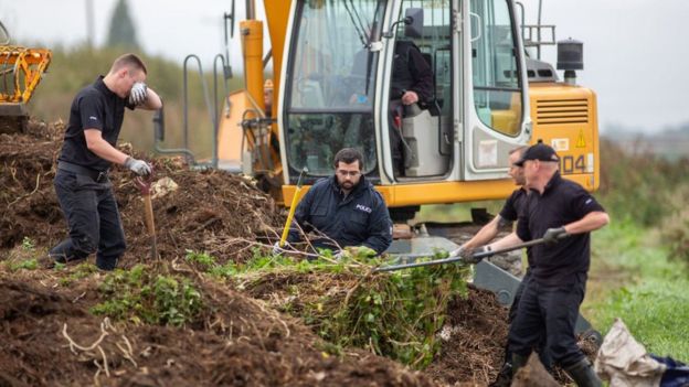 Bernadette Walker murder: The brother desperate for answers - BBC News