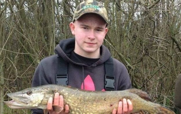 Alex Rodda death: Dad's tribute to 'perfect and beautiful' son - BBC News