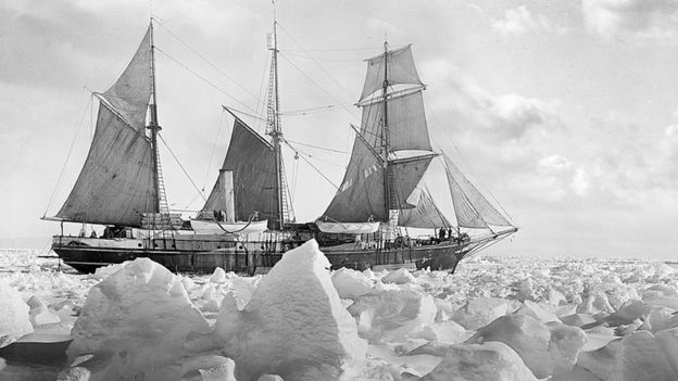 Endurance expedition shown in rare images in Manchester - BBC News