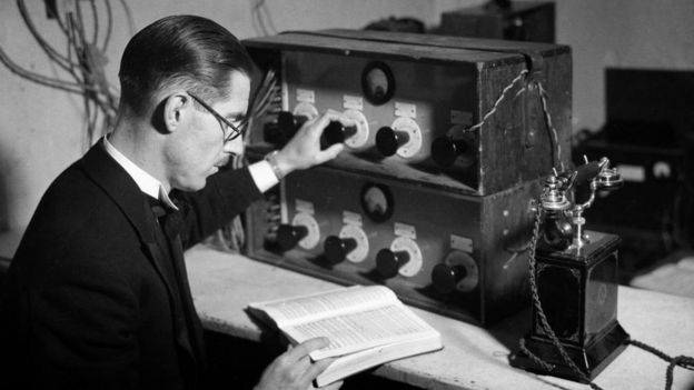 Mystery of BBC radio's first broadcasts revealed 100 years on - BBC News