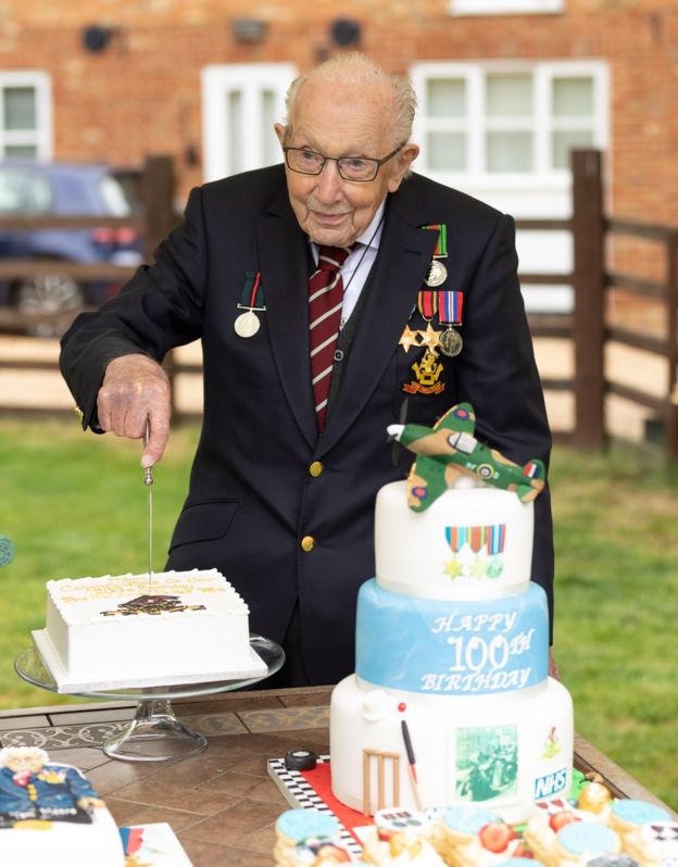 Obituary: Captain Sir Tom Moore, a hero who gave a nation hope - BBC News