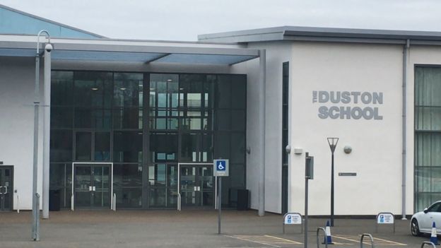 Rat infestation forces closure of The Duston School - BBC News