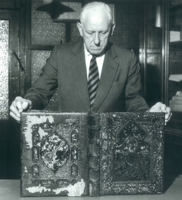 The book that sank on the Titanic and burned in the Blitz - BBC News