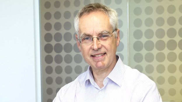 How solar farms in space might beam electricity to Earth - BBC News