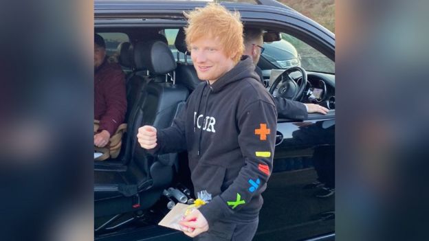 Chronic fatigue syndrome: 'Crocheting is my therapy' - BBC News