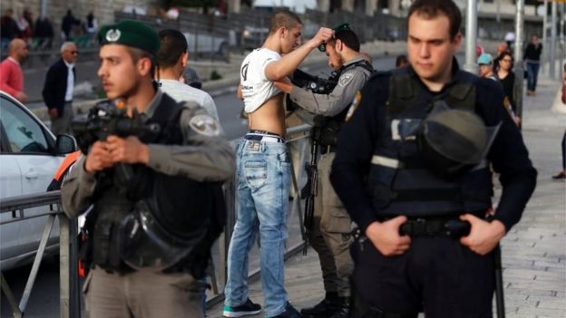 Video of Israeli soldier's killing of Palestinian attacker fuels debate ...