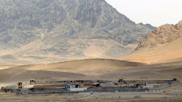 Taliban kill 15 at Afghan army base in Kandahar - BBC News