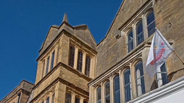 Closed Coventry hotel building given Grade II listed status - BBC News