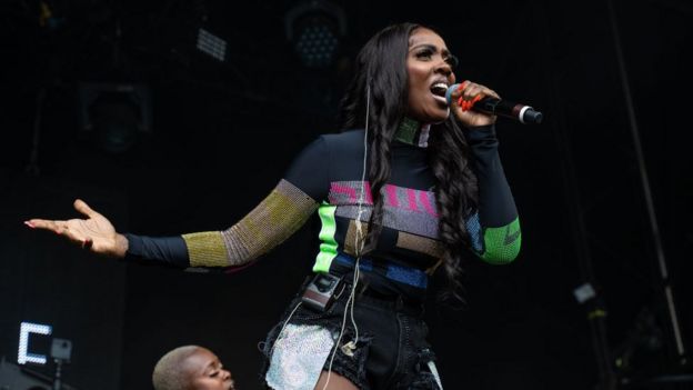 Tiwa Savage video: Nigerian singer Tiwa reply blackmailer on alleged sex video - BBC News Pidgin