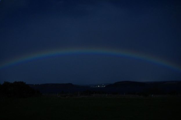 In pictures: Rare lunar rainbows over the Highlands - BBC News