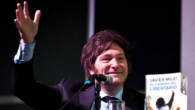 Javier Milei: qué es la ideología libertaria y qué tanto se adhiere a ...