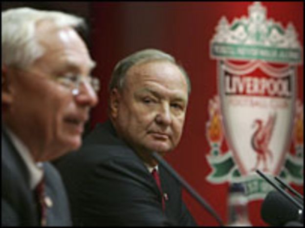 Liverpool FC owners Hicks and Gillett 'draining club' - BBC News