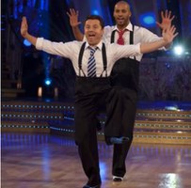 Chris Hollins guilt over Strictly Come Dancing win - BBC News