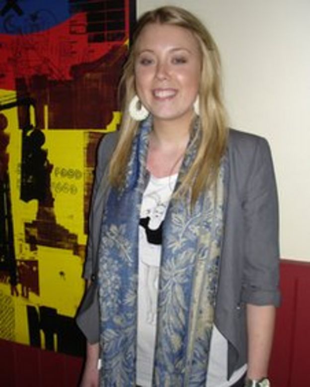 First time voter: Jennifer O'Reilley - BBC News