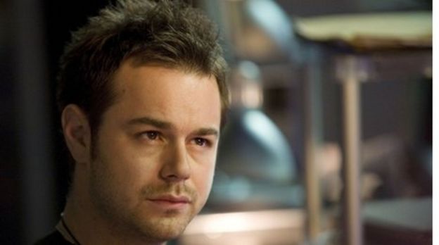 Danny Dyer says in new book he 'will always do drugs' - BBC News