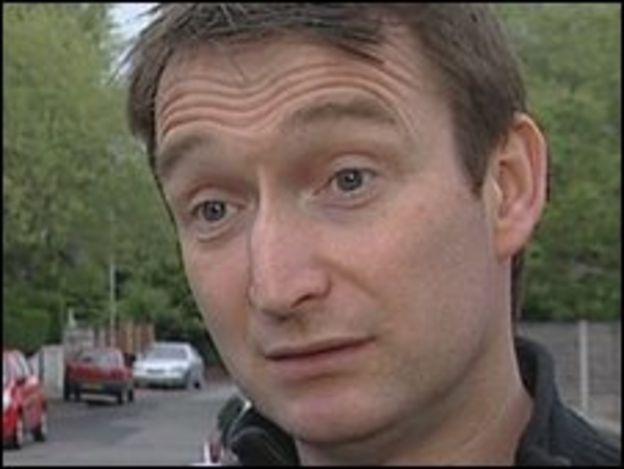 Manchester MP John Leech tables first Commons motion - BBC News