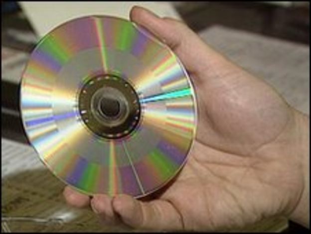 Software piracy continues global rise - BBC News