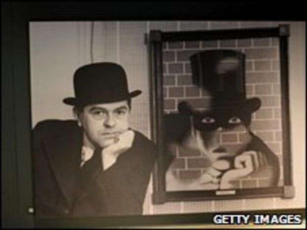 Magritte letters go up for auction at Sotheby's - BBC News