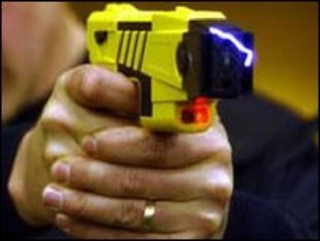 Man shot by Taser during incident - BBC News