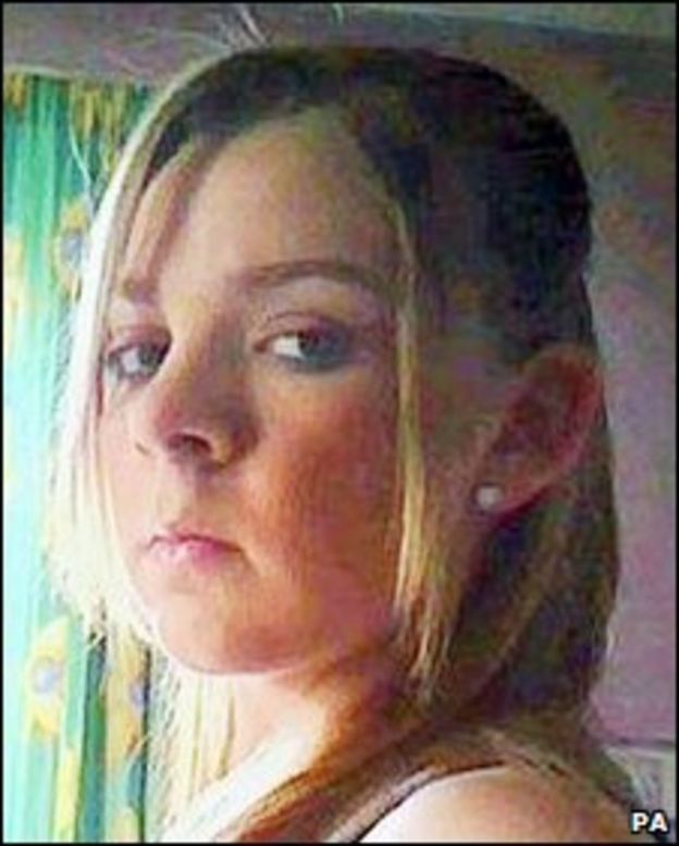 Man, 20, charged over Zoe Nelson's death in Wishaw - BBC News