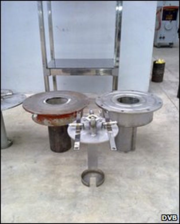 Burma 'trying to build nuclear weapon' - BBC News