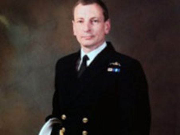 Devon Royal Navy men honoured by Queen - BBC News