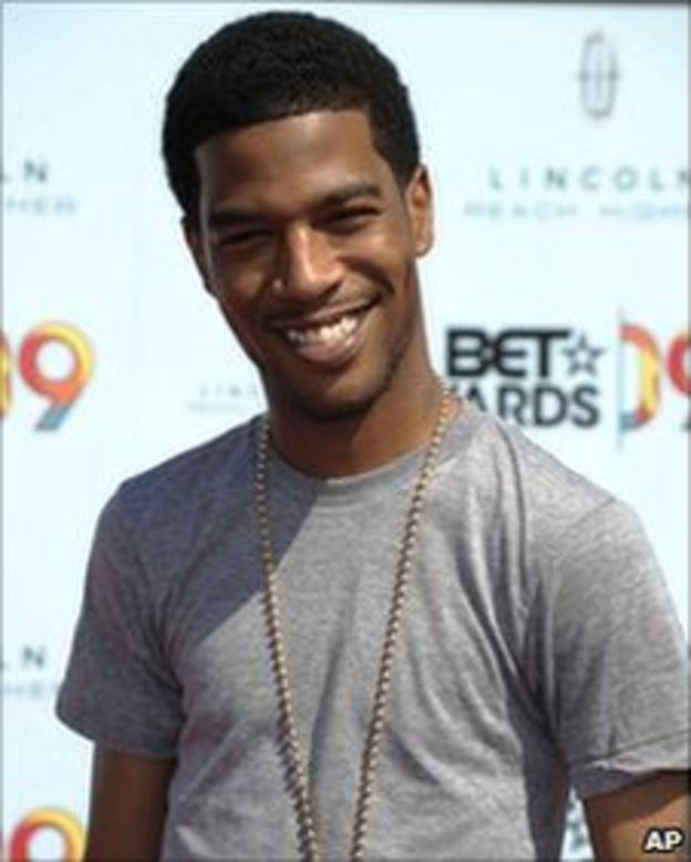 Rapper Kid Cudi is arrested in New York - BBC News