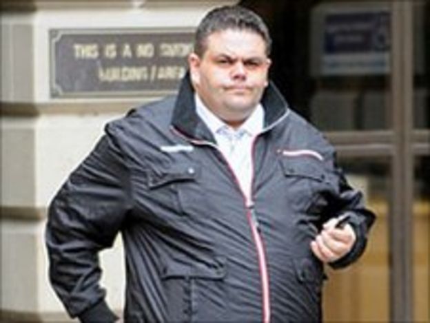 'Honeytrap victim' aided scammer - BBC News