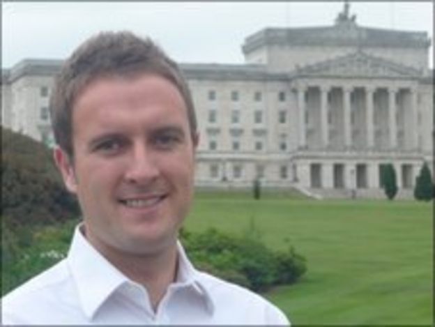 Alliance selects Chris Lyttle as new East Belfast MLA - BBC News